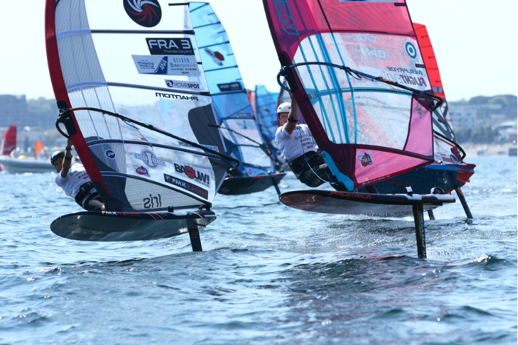 Introduction to the competition | Fly! ANA Windsurfing World Cup ...